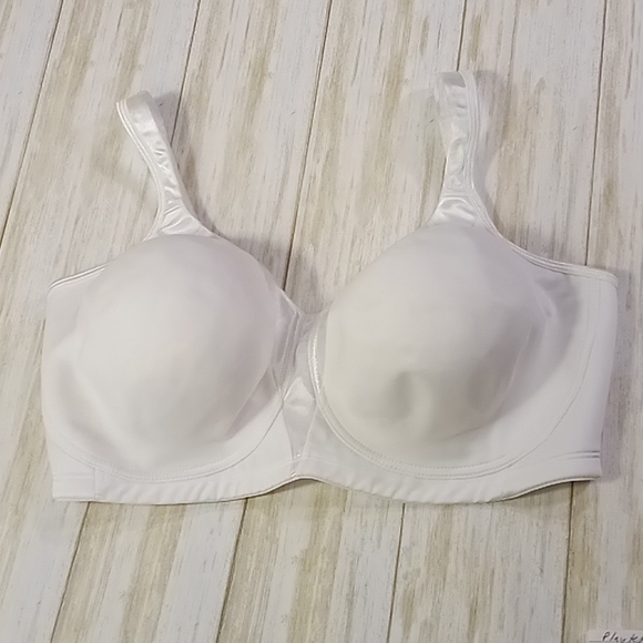 Playtex | Intimates & Sleepwear | Playtex 8 Hour 483 White Bra Size ...
